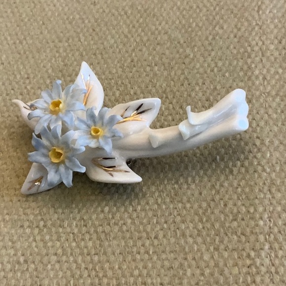 Lenox | Jewelry | Lenox Porcelain Brooch Blue Flowers Handpainted 3 ...